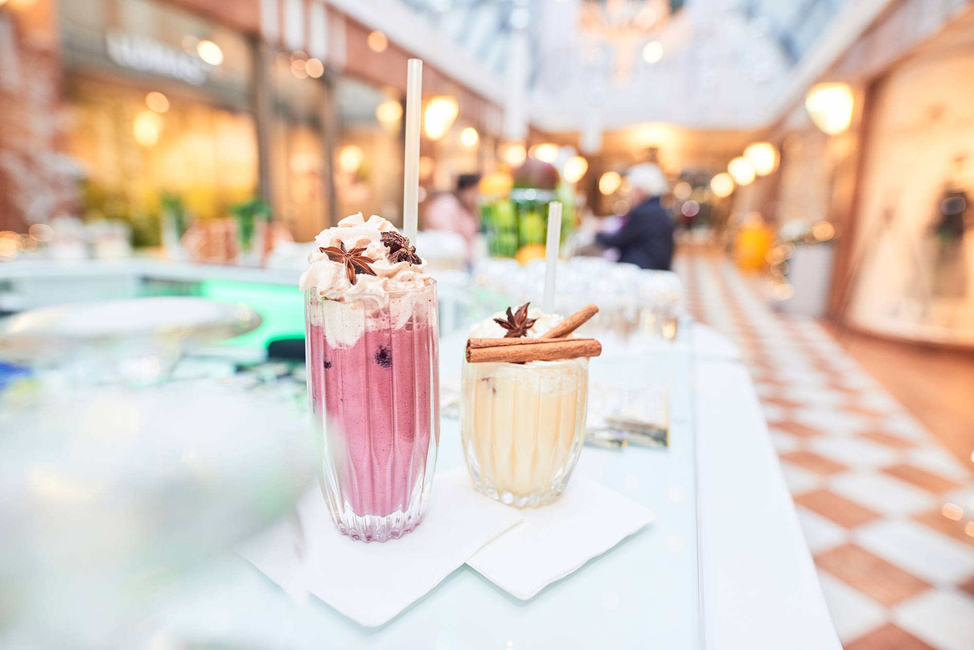 Cocktail Angels versüßen das Weihnachtsshopping