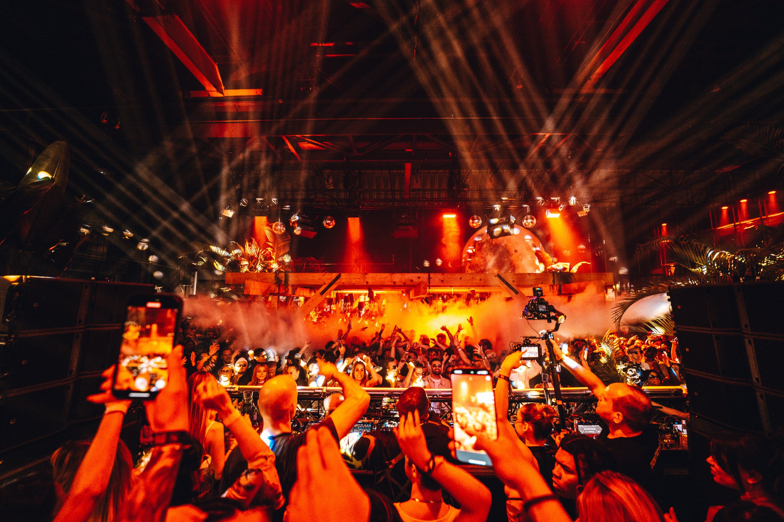 Club- & Partyfotos zum Keezy Open Air @ Kiesgrube Düsseldorf